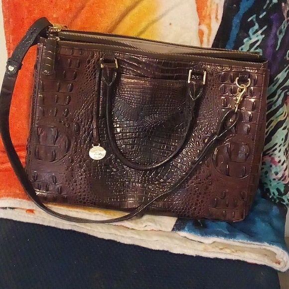 Brahmin | Bags | Leather Brahmin Purse With Wallet And Keychain | Poshmark